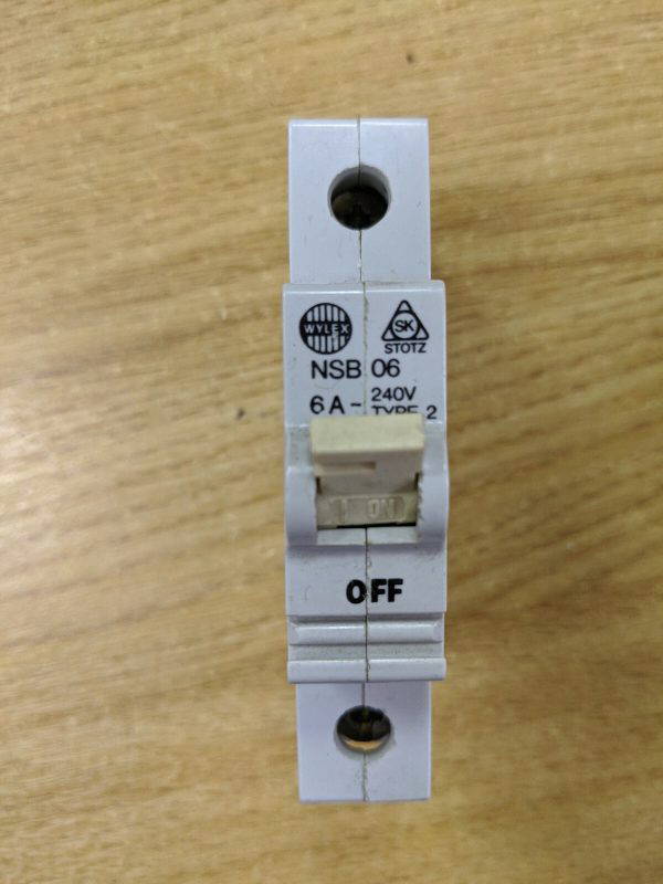 Wylex NSB 06 6A 240V TYPE 2 USED CIRCUIT BREAKER | RS Distribution