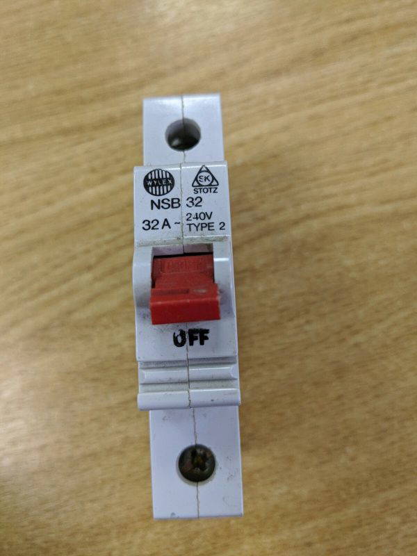 Wylex NSB-32 32A 240V TYPE 2 CIRCUIT BREAKER USED | RS Distribution